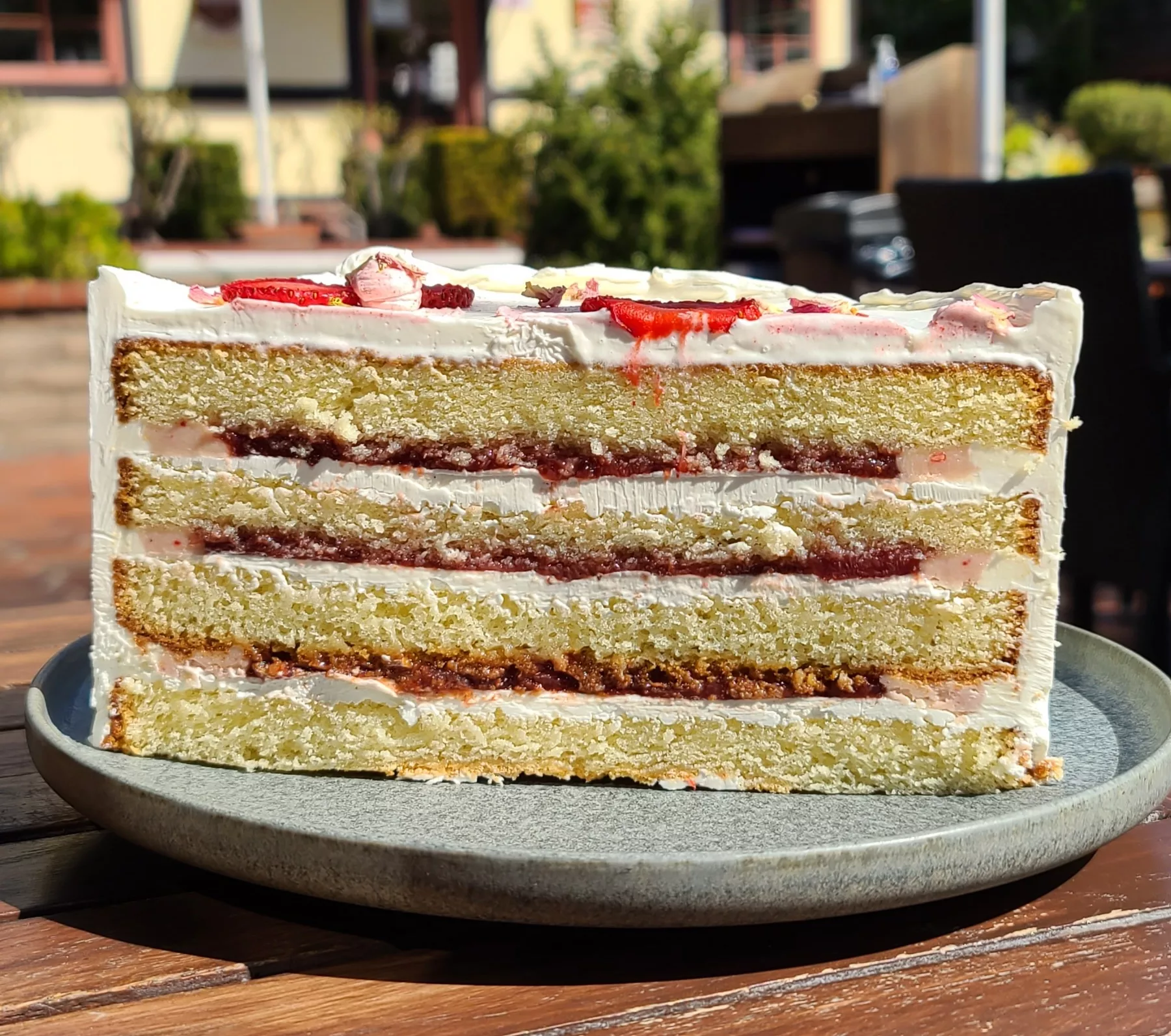 From Santa Maria to Solvang, Golden Opal Baking has the sweet beat ...